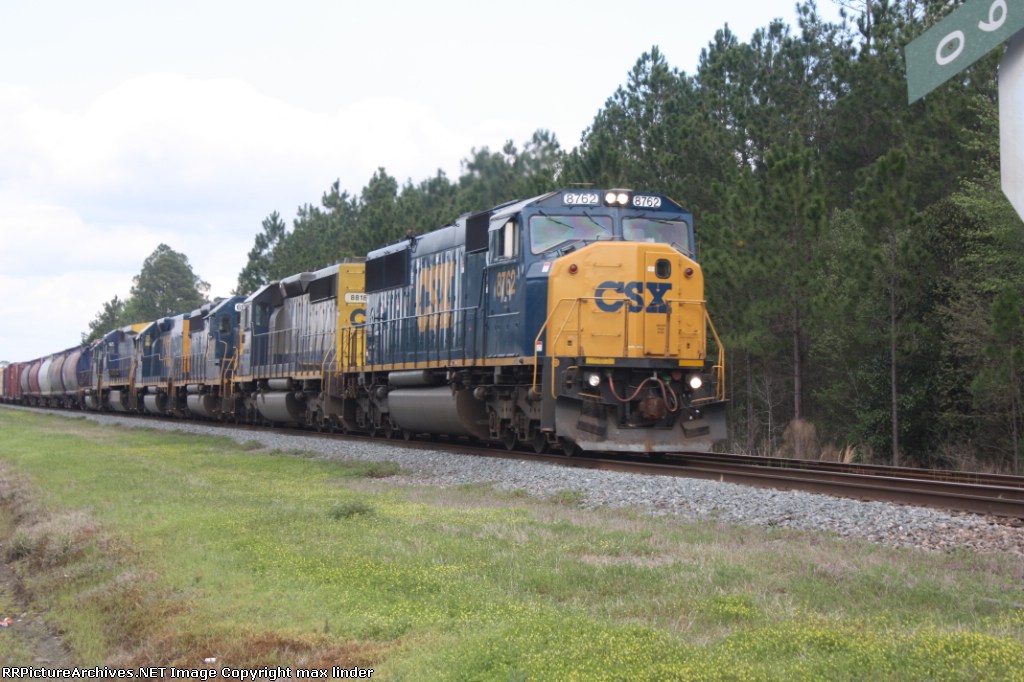 CSX 8762